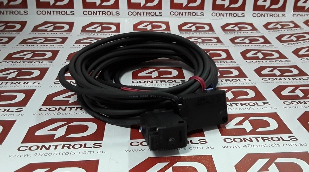 Keyence PZ-G51N Photoelectric Sensor