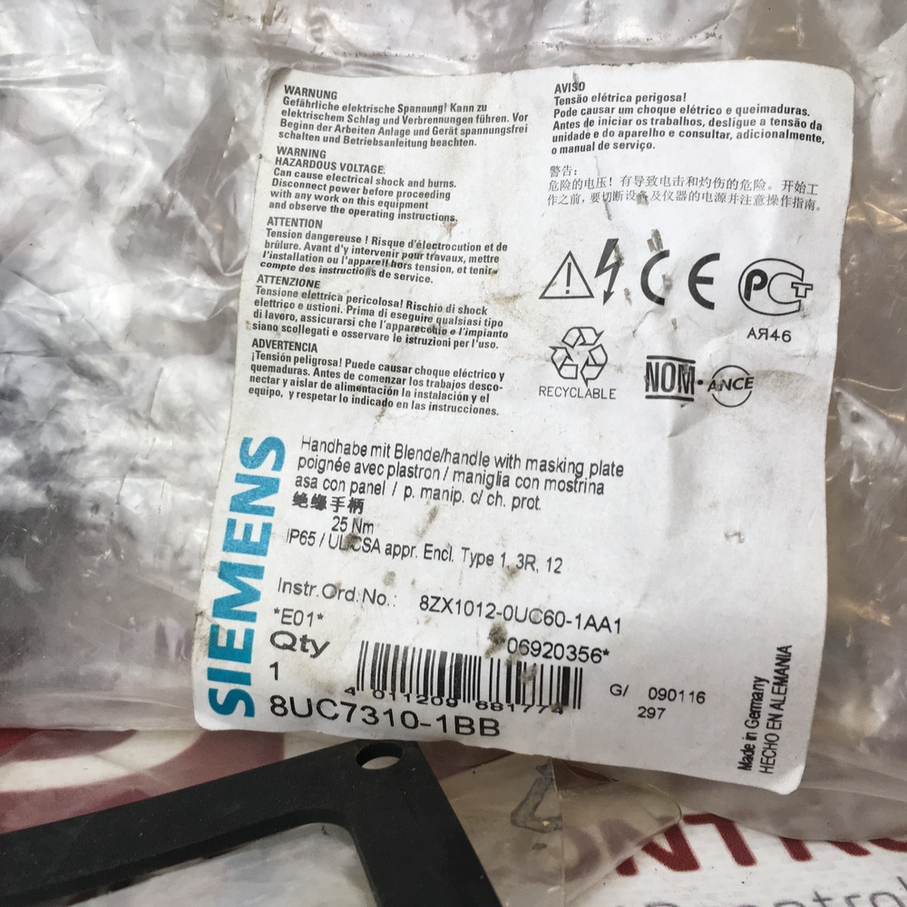 8UC7310-1BB | Siemens | Handle with Masking Plate