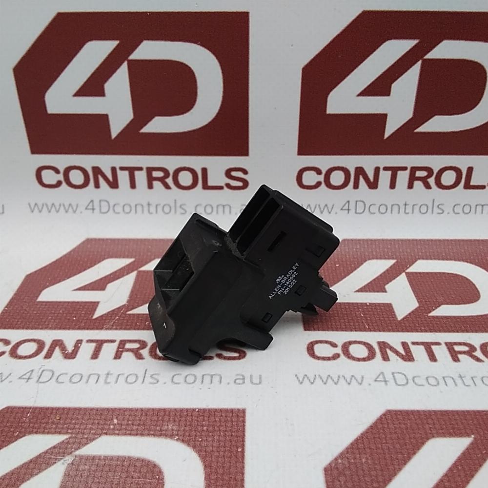 140592 | Allen Bradley | Terminal Connector