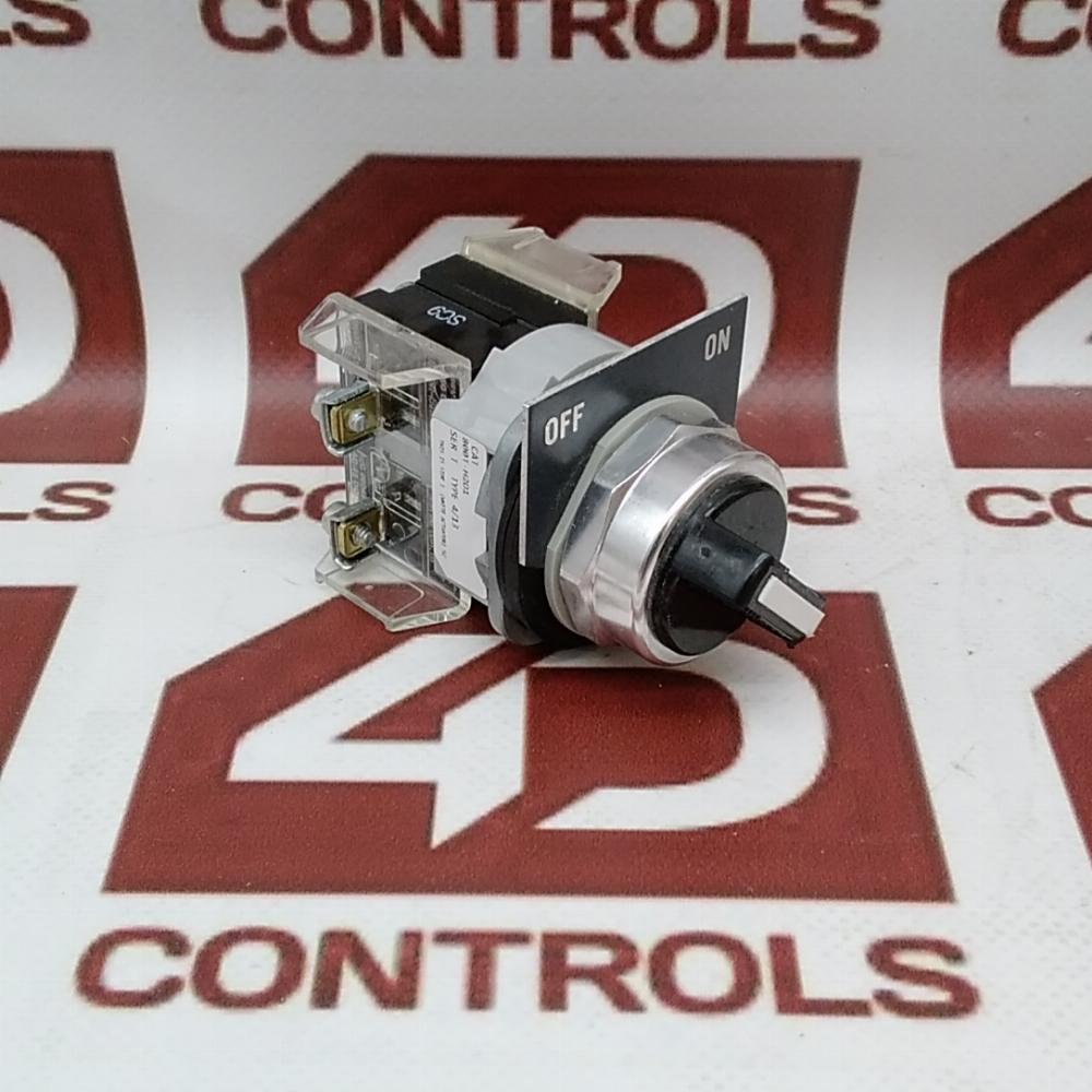 800T-H2D1 | Allen Bradley | Selector Switch, 30.5mm, 2 Position